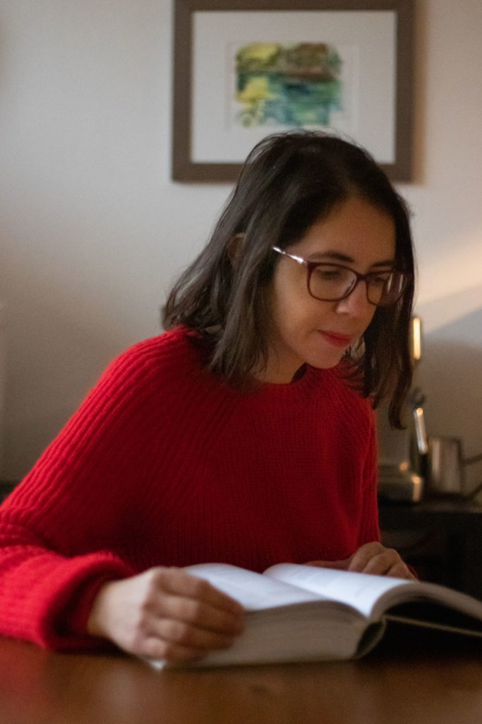 How to take a self portrait using the timer function - Carla Duclos ...